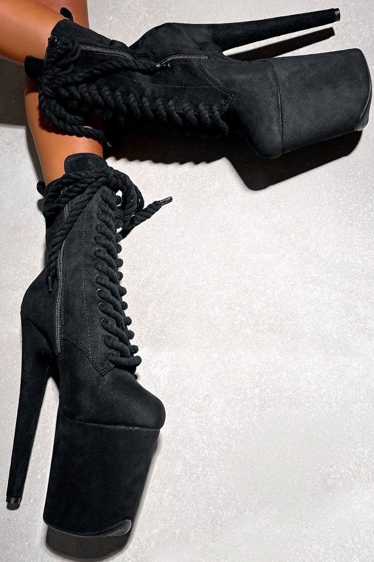 Pole Junkie · The Hottest Pole Wear · Fast & Free European Shipping